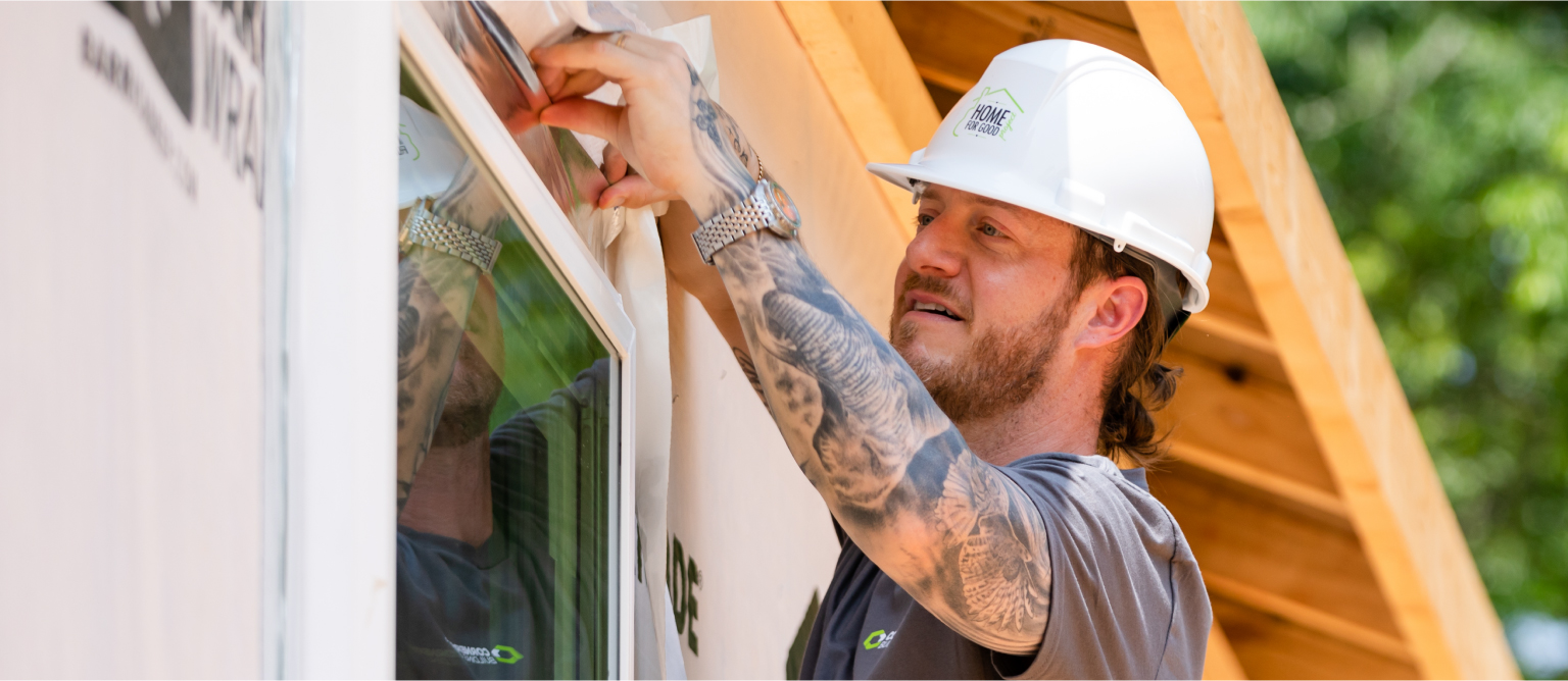 Tyler Hubbard Joins Home for Good project Build in Columbia, TN ...